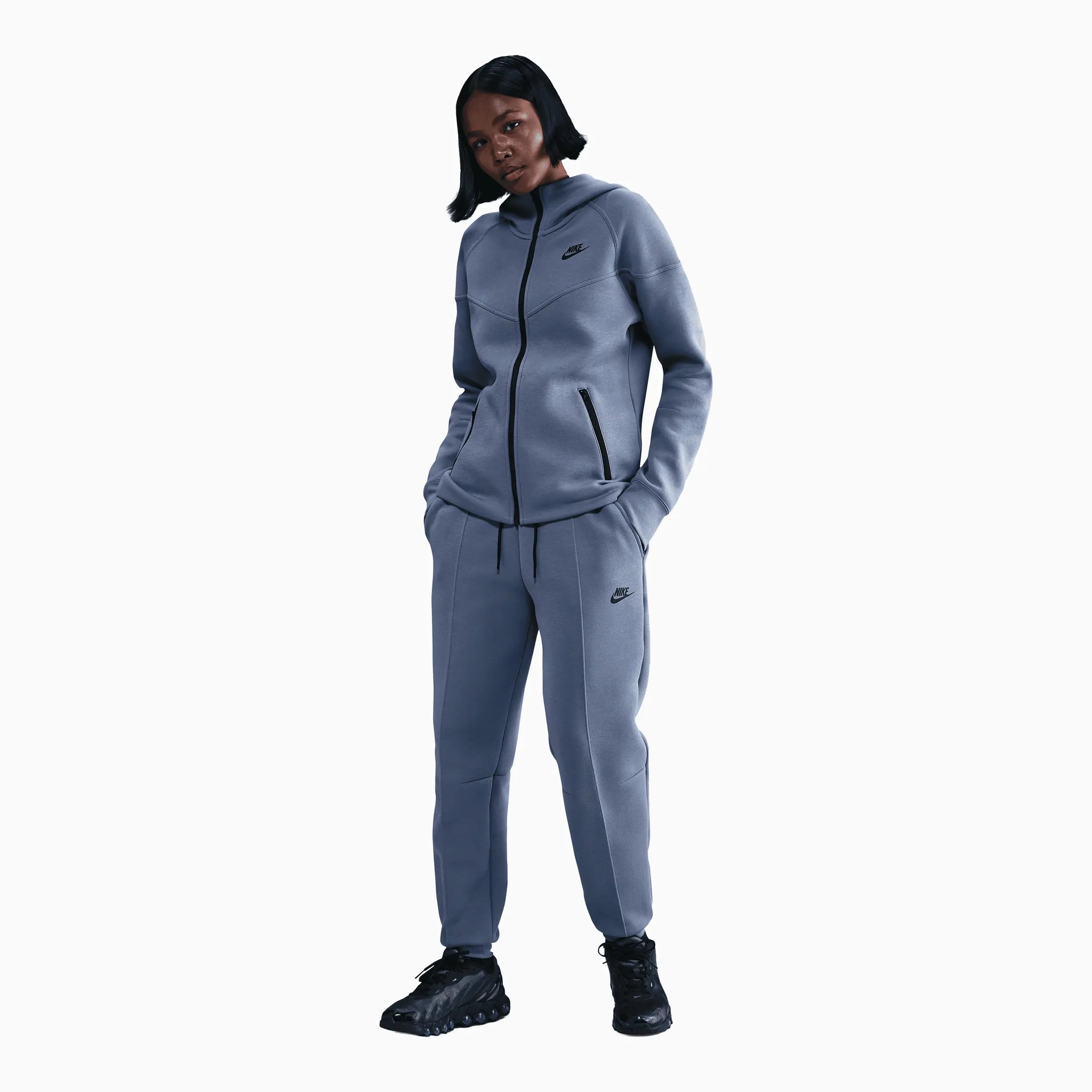 Nike Women's Sportswear Tech Fleece Windrunner Tracksuit