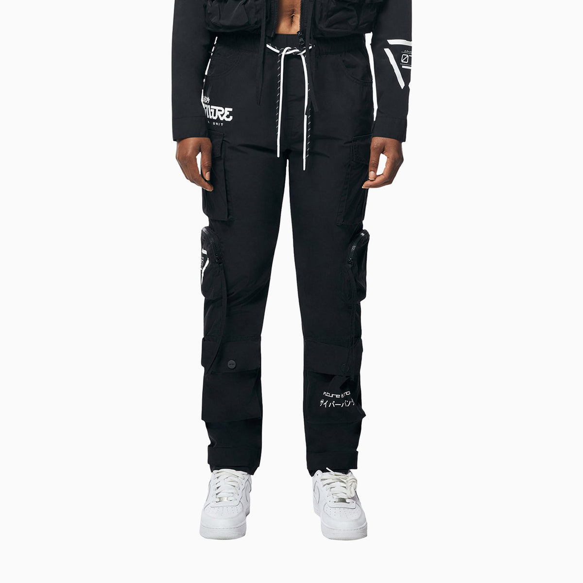 Smoke Rise Women's Utility Windbreaker Outfit